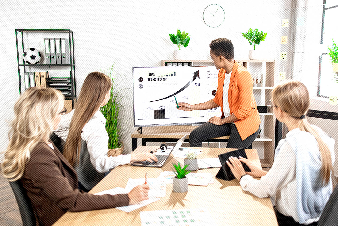 PIM vs CMS: Synergies to Use them in a Lucrative Manner